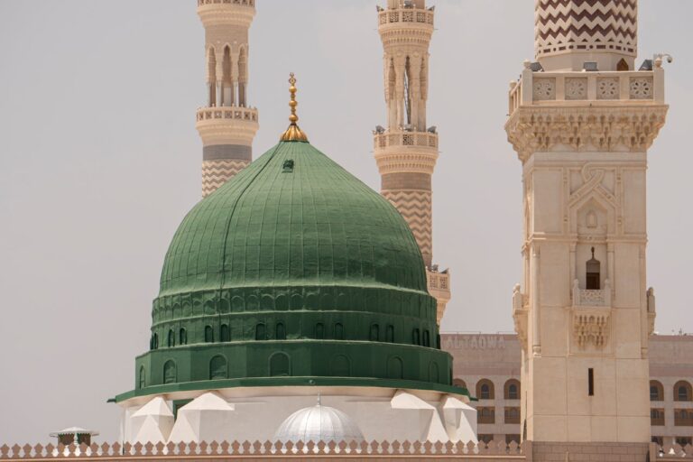 Did Prophet Muhammad SAW Perform Any Miracles? - Quran Majeed Blog